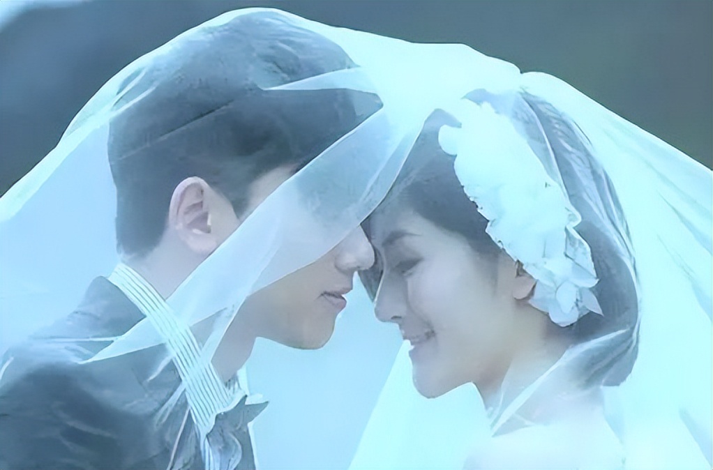 Zhang Jie and Xie Na fit together to shoot an advertisement, and the ...