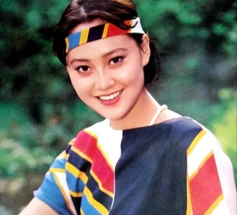 Song Jia's history of negative emotions, her husband went to the United ...