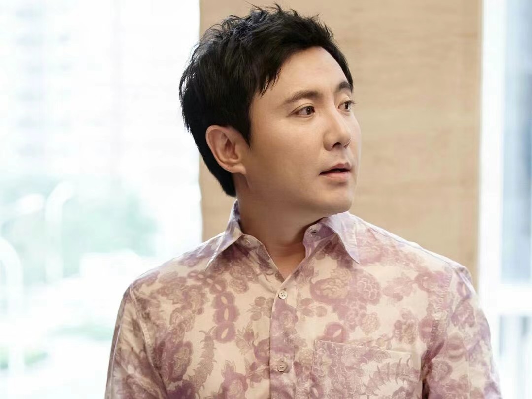 Sing and dance, have fun!Zhou Shen, Xu Song, Shan Yichun and Shen Teng ...