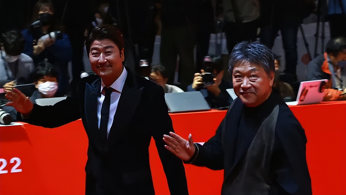 Busan Movie/Luxury Superstar Combination!Yu Zeyan's contrast is cute ...