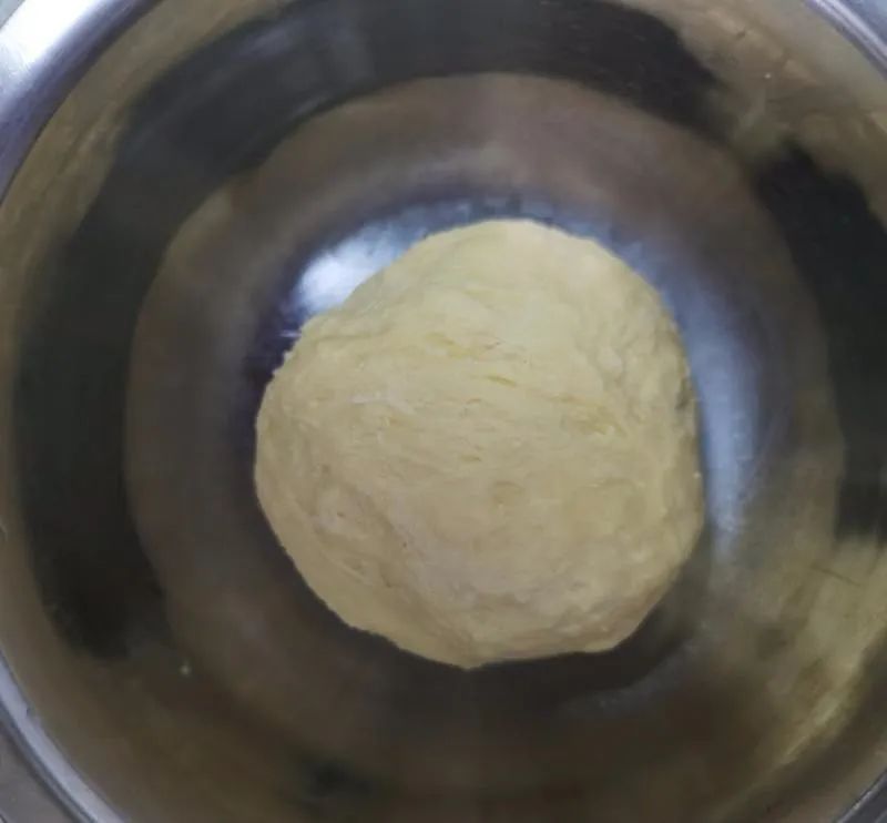 Baked Bread// Old-fashioned salted butter bread, the watery and ...