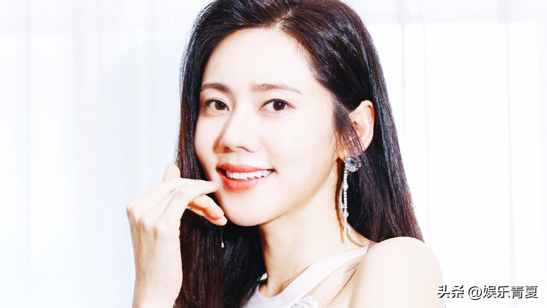 Choo Ja Hyun: "Sister Riding the Wind and Waves 4" Chinese practice ...
