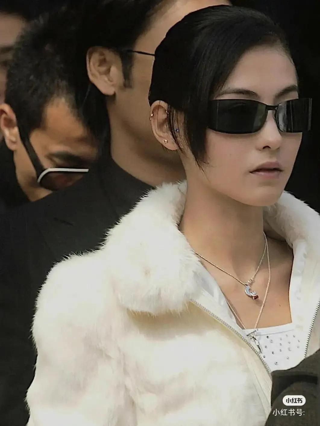 Jade Girl Cecilia Cheung - iMedia