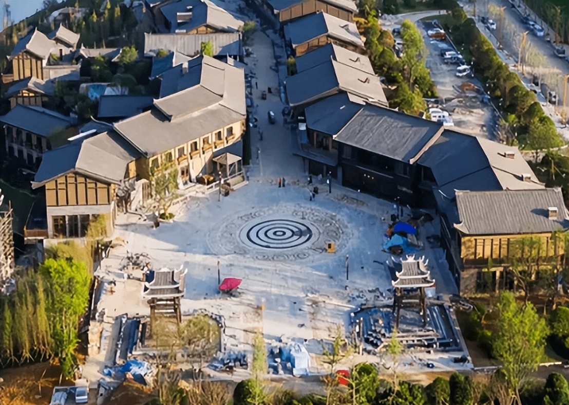 Come to Danzhai Wanda Town on vacation to experience an ancient ...