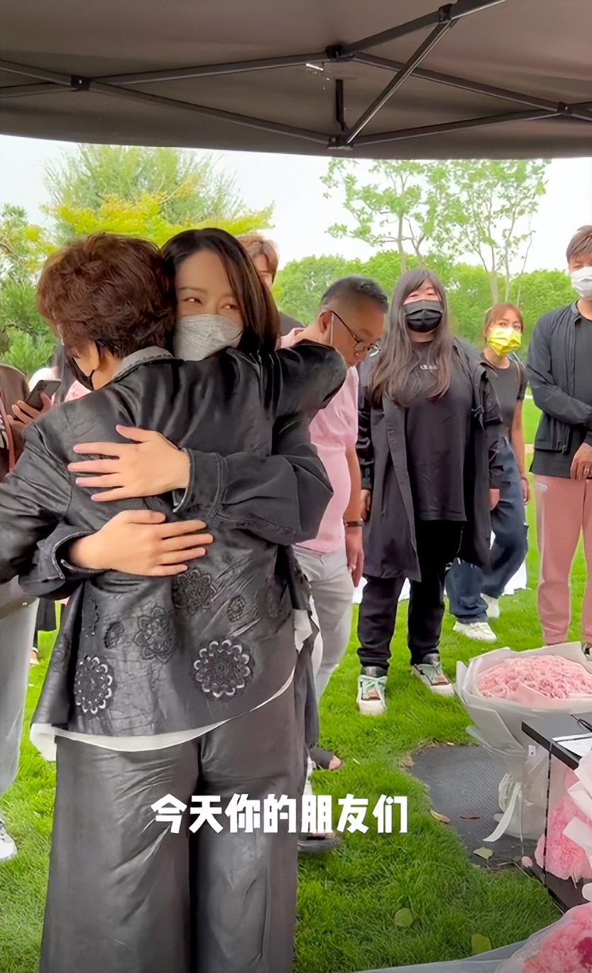 Chen Qiaoen mourned Qiao Renliang for 6 consecutive years, the three ...