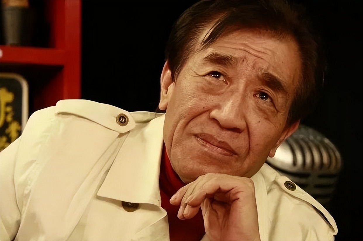 She married the king of singers and became the stepmother of her best ...