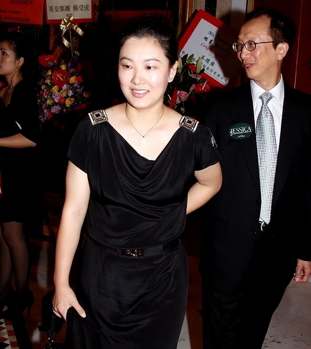 43-year-old Fu Mingxia's recent situation: She is very affectionate ...