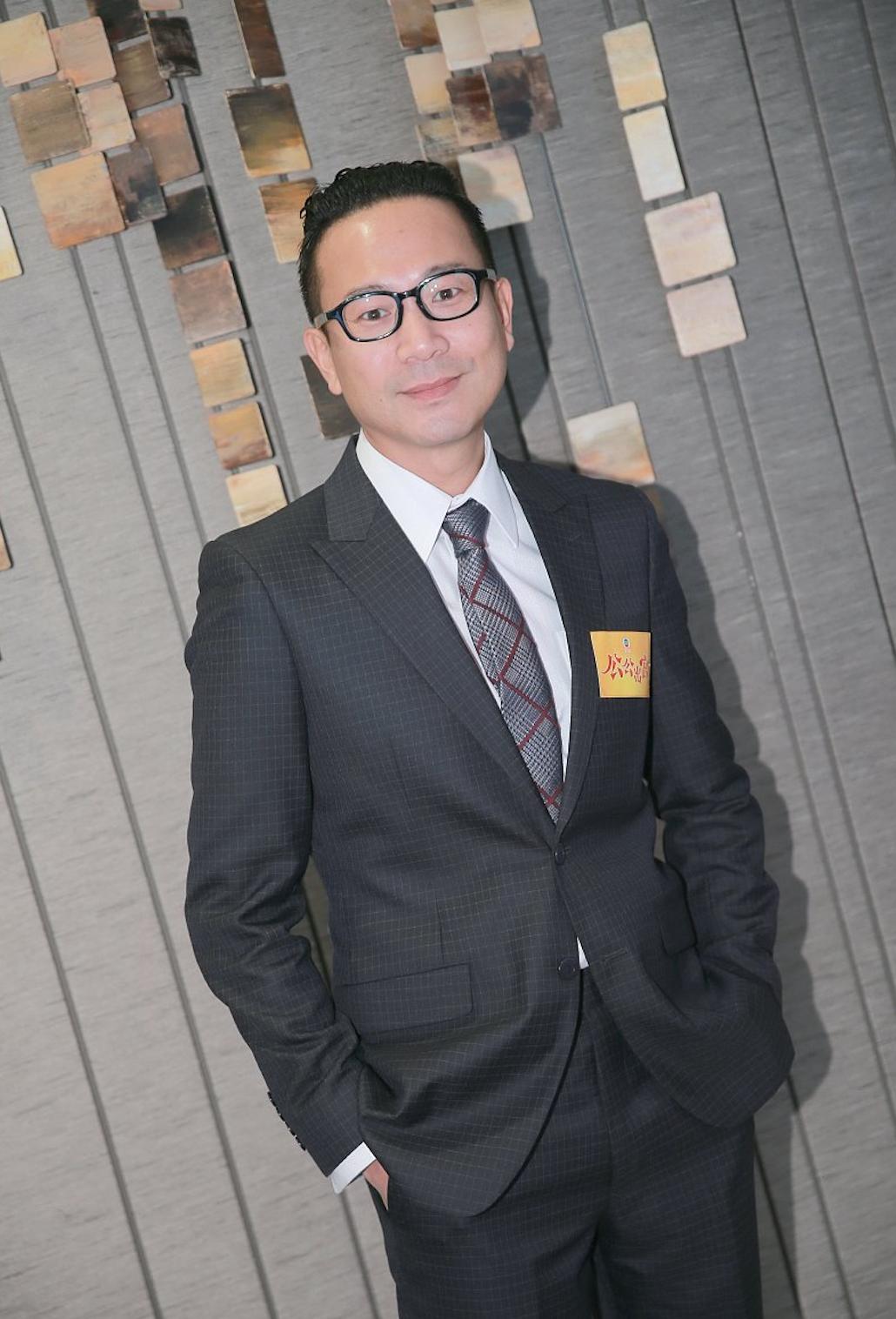 TVB artist Chen Guobang signed with Emperor - iNEWS