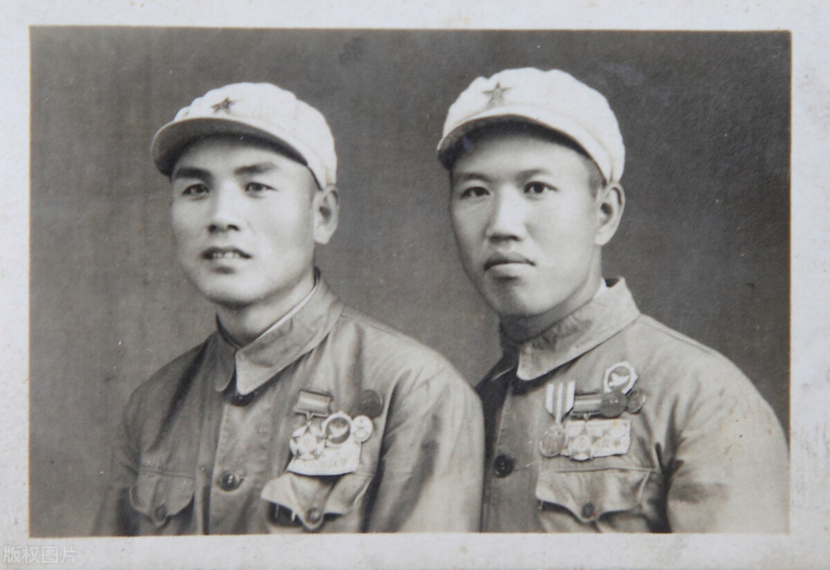 The 94-year history of changes in the PLA uniforms - iNEWS