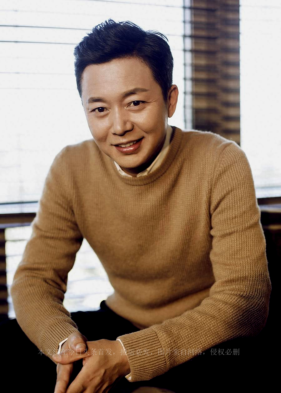 Liu Yijun, a middle-aged man who became popular: He once copied salary ...