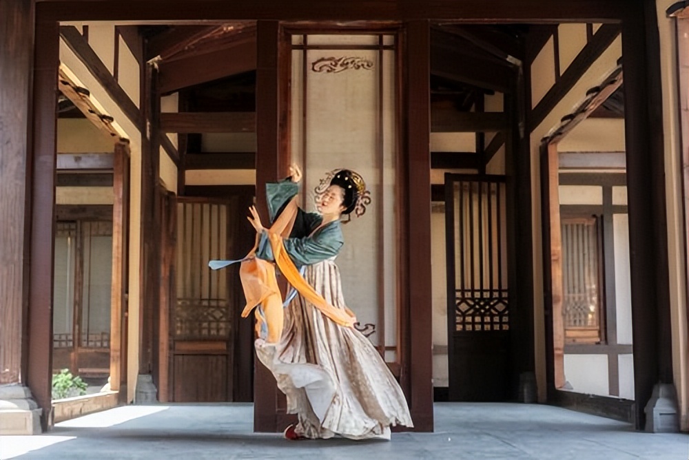 The Aesthetic Light of Dance in the Tang Dynasty: Exploring the ...