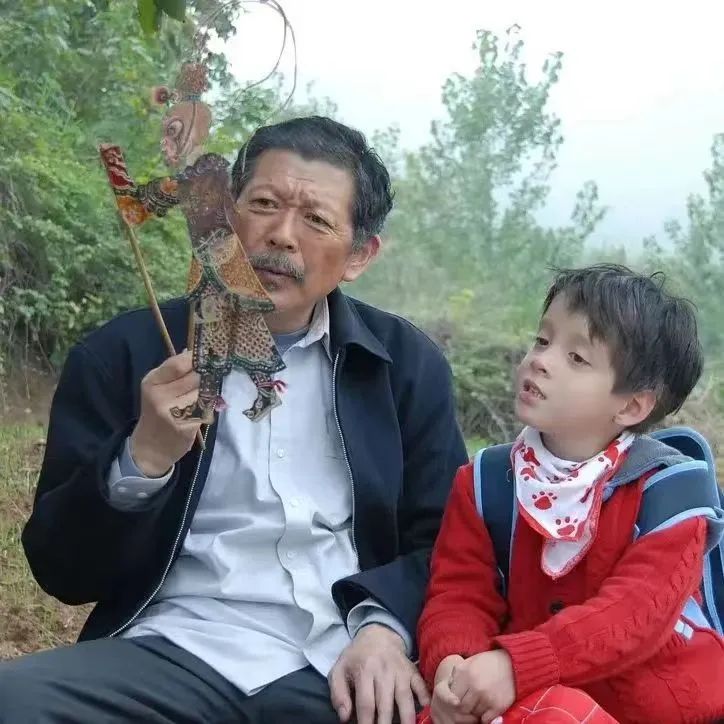 Veteran actor Luo Jingmin passed away! He used to be "father" to Wang ...