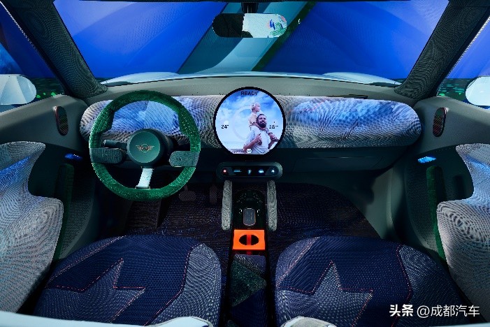 World premiere!MINI Concept Aceman pure electric urban crossover concept car - iNEWS