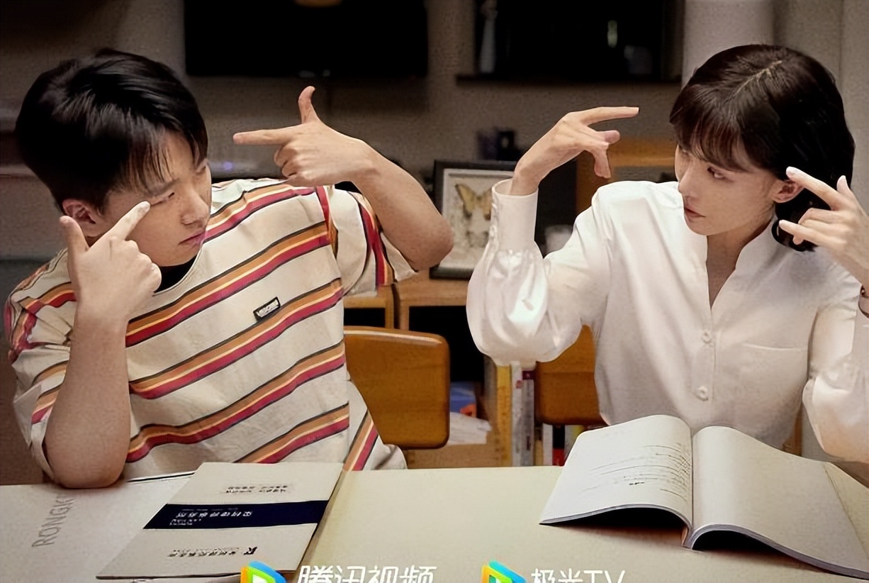 Guo Qilin and Jin Chen joined together to start a live broadcast. How should he respond to ...