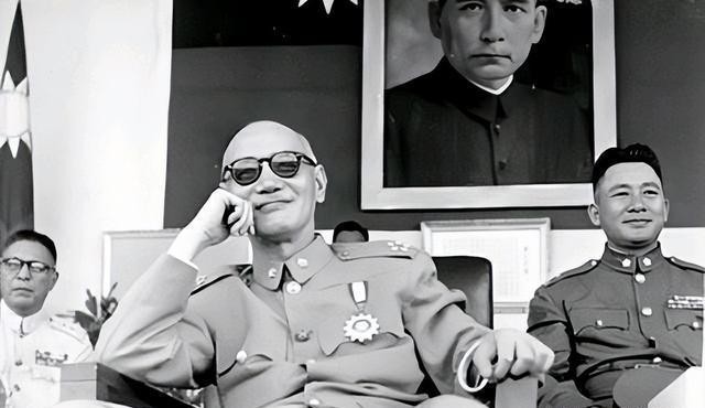 After the old lady with two guns was captured, the PLA wanted to spare ...