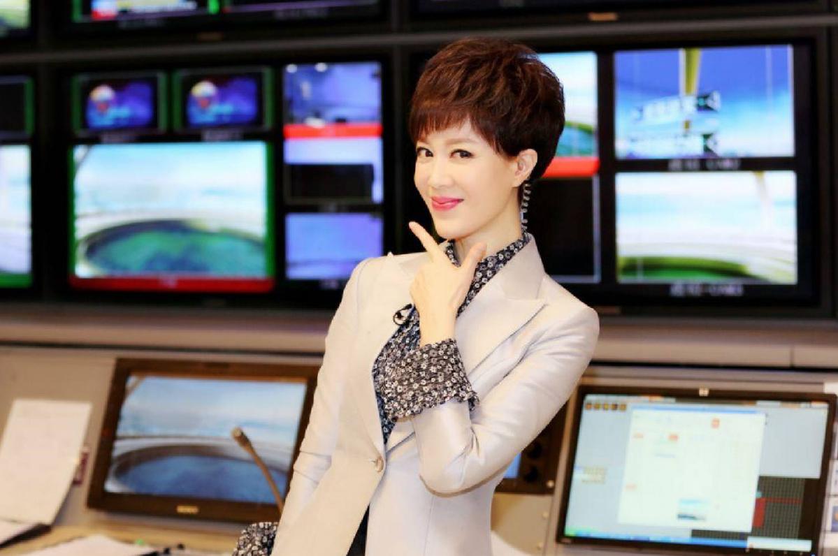 Li Wenjing: CCTV's most playful anchor, married her husband for many ...