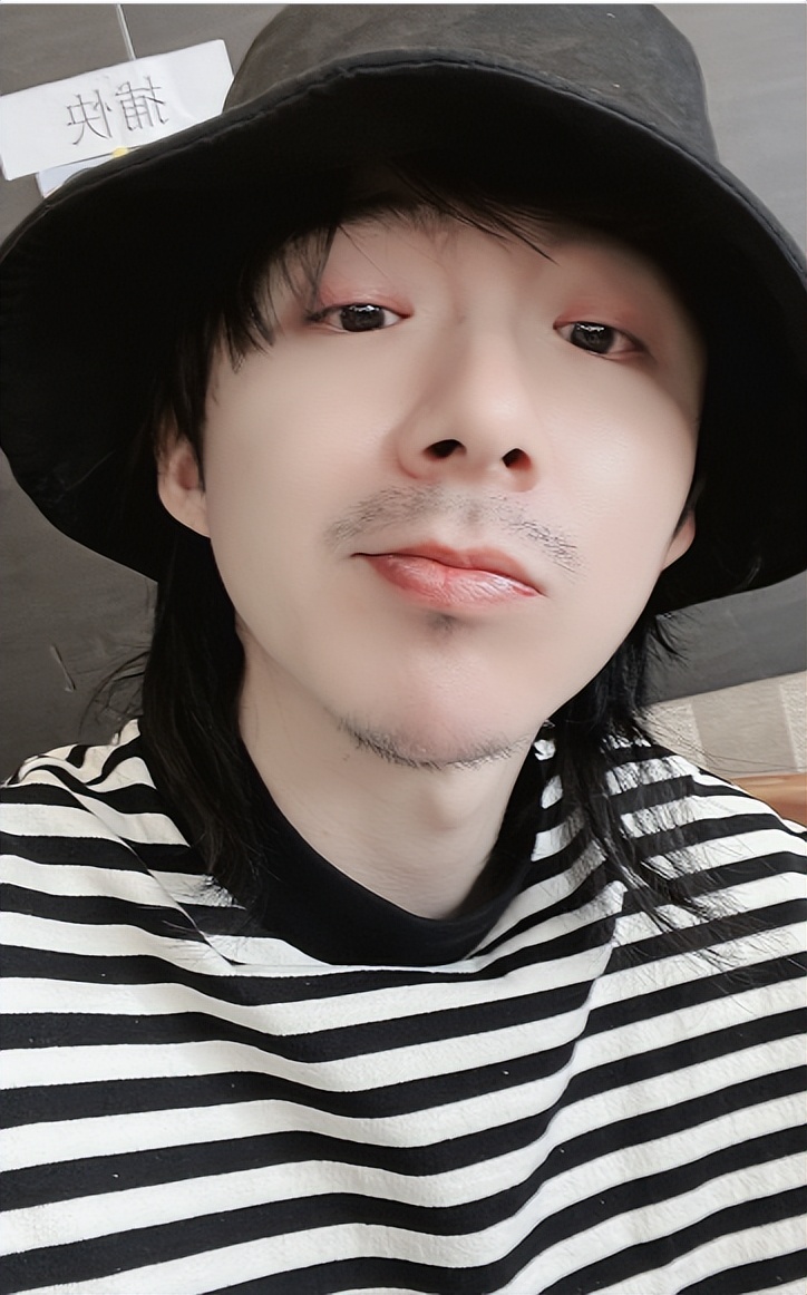 Good guy! The paparazzi directly confronted Liu Yuning: don't confuse ...