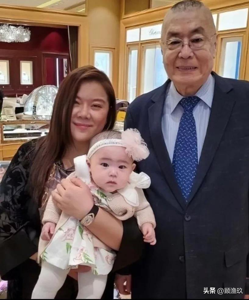 Liu Shikun: Famous pianist, 82-year-old and 45-year-old wives have a ...