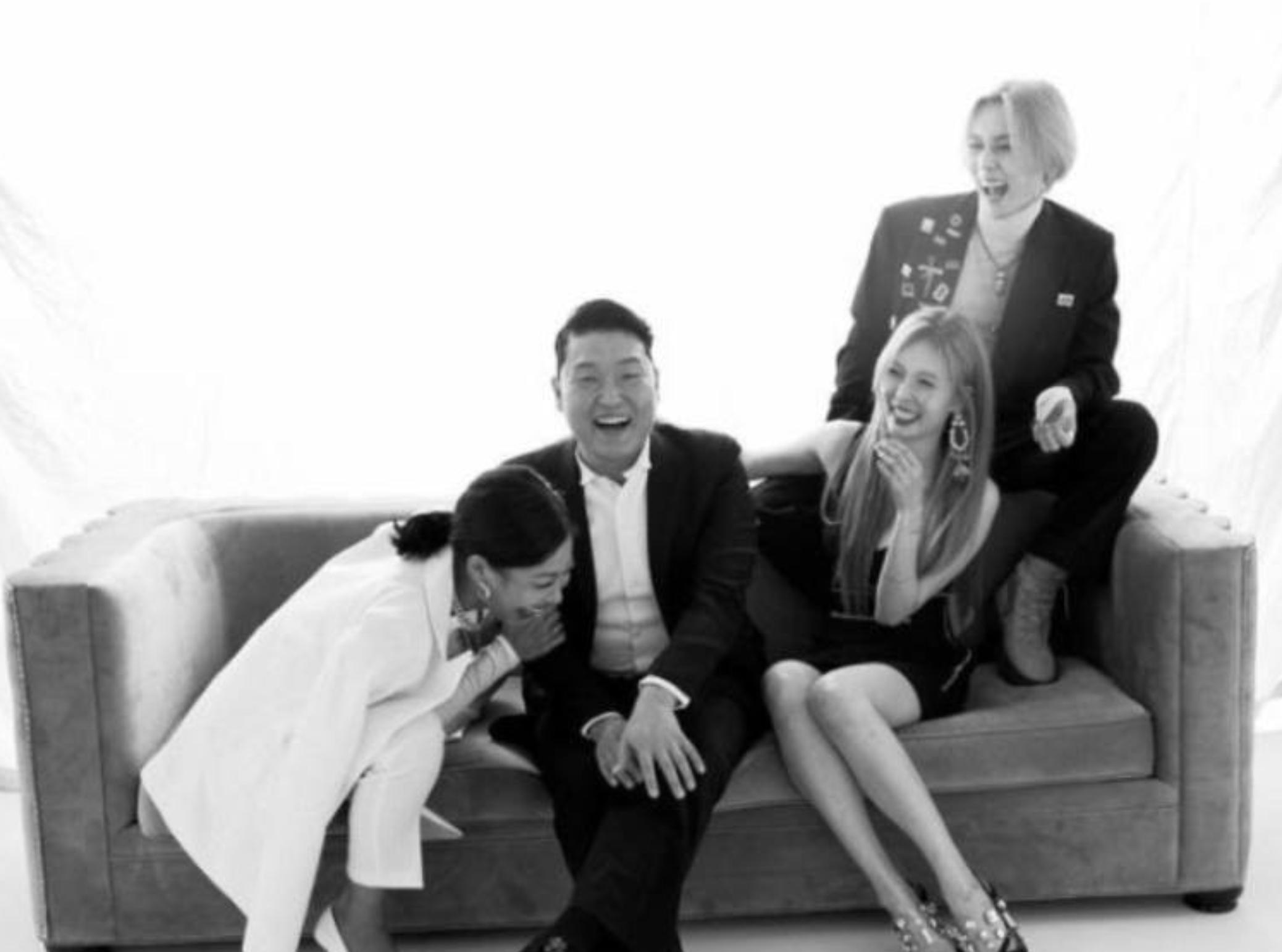 Uncle Psy, who is popular all over the world, is pushed to the ...