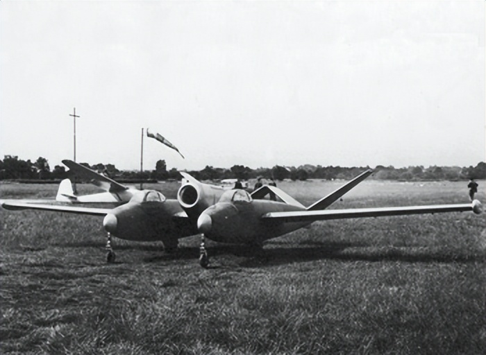 Fun Aircraft 8 Parallel Jet Glider - Fuga CM.88 Gemini - iNEWS