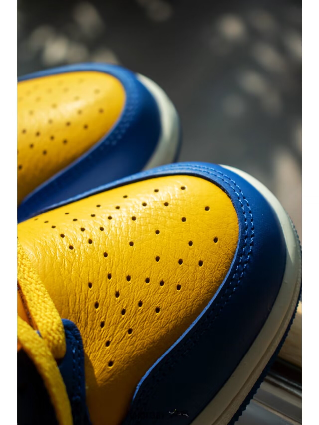 Color control "LANEY" BLUE&YELLOW - iNEWS