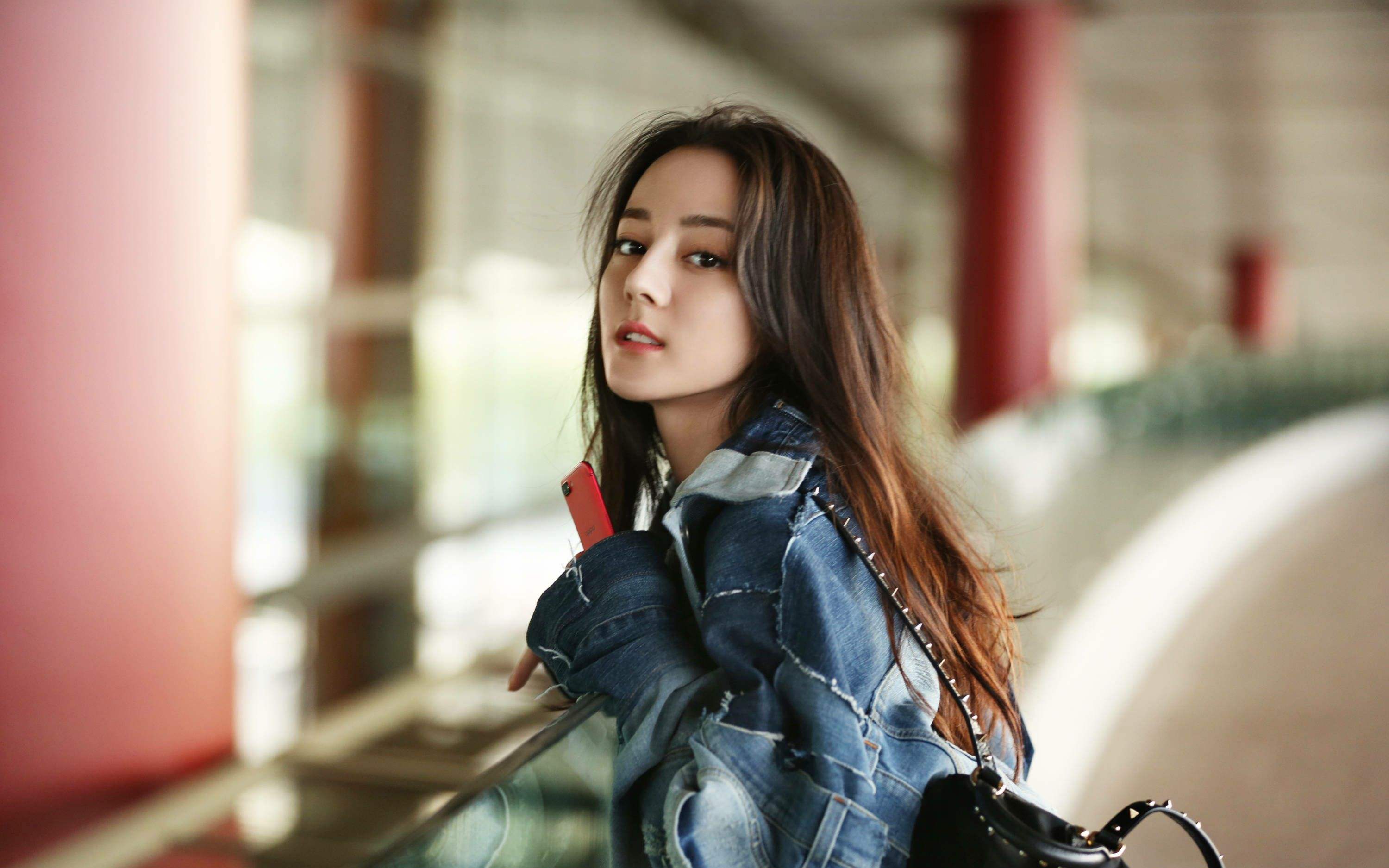 Di Lieba's fans have increased tenfold in eight years, and his charm ...