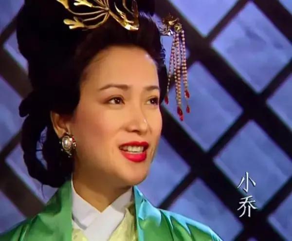 He Qing, the only actress who has performed in the four famous novels ...