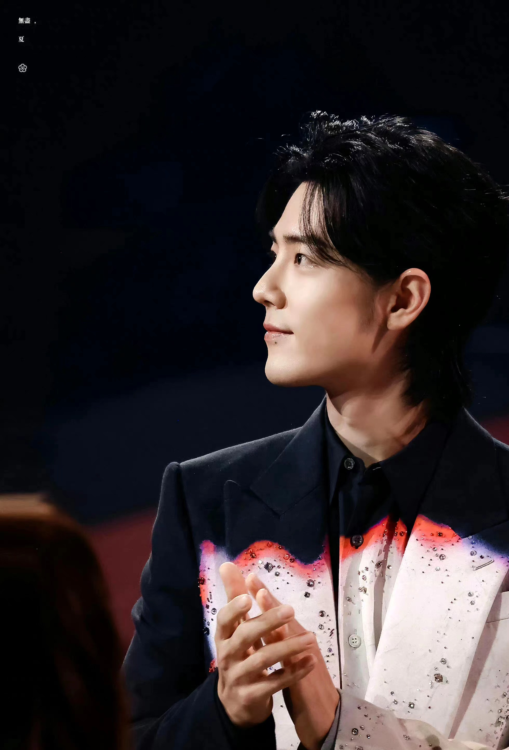 With Jackie Chan's hug, the world in the entertainment circle is warm ...