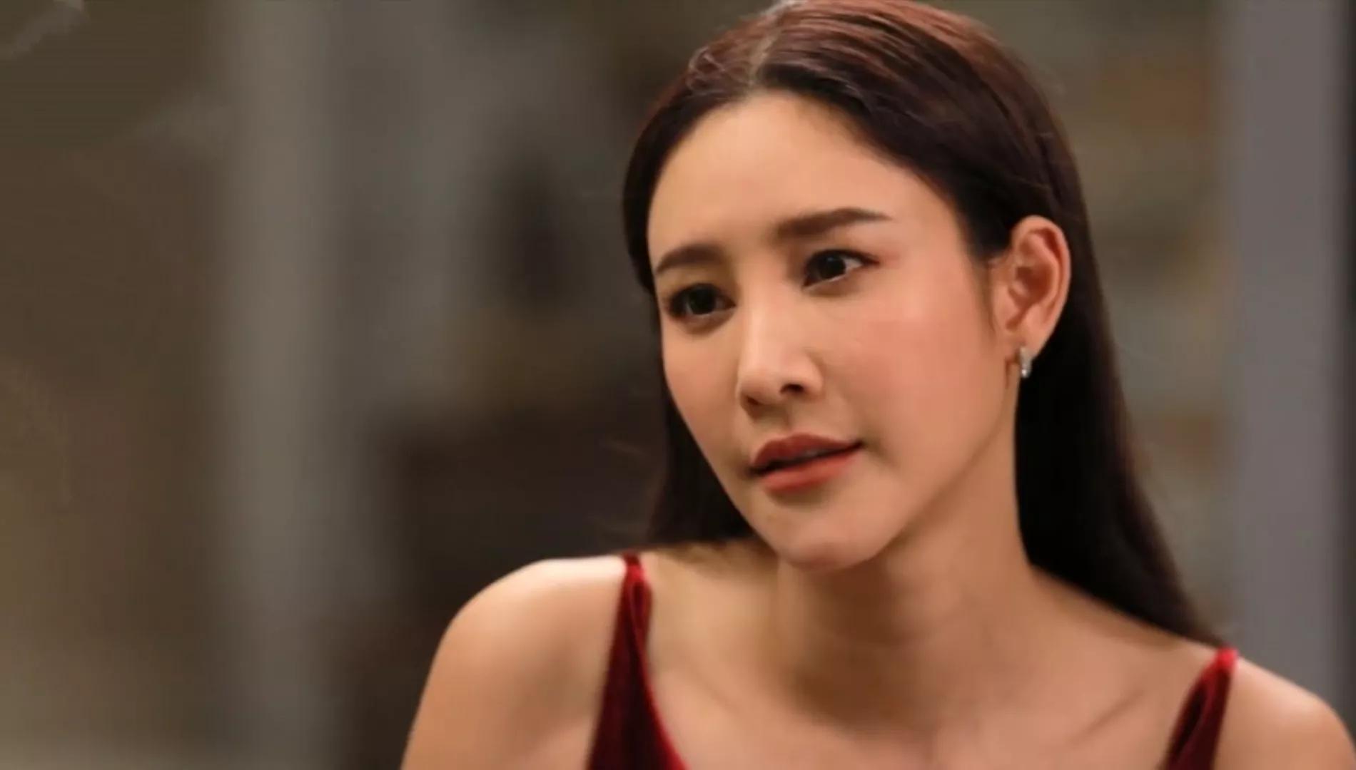 The Thai drama "Blowing Leaves", the aunt played Tangmo, accidentally ...