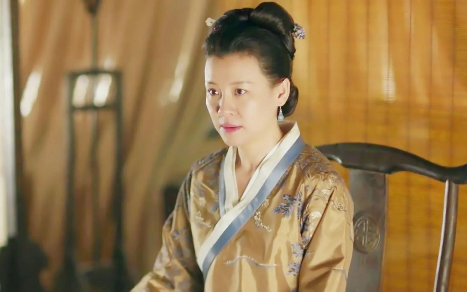 Even though they played supporting roles, they are impressive ...