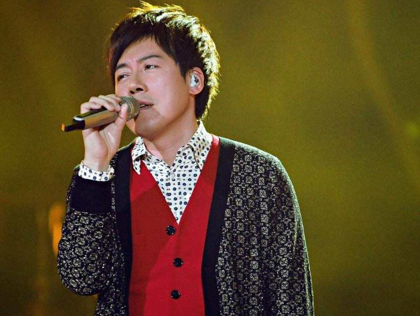 6 popular singers, who are inexplicably popular, but have no ...