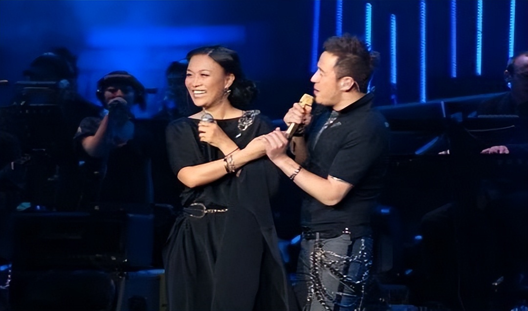 Singer Tian Zhen rewrote her ending like this - iMedia
