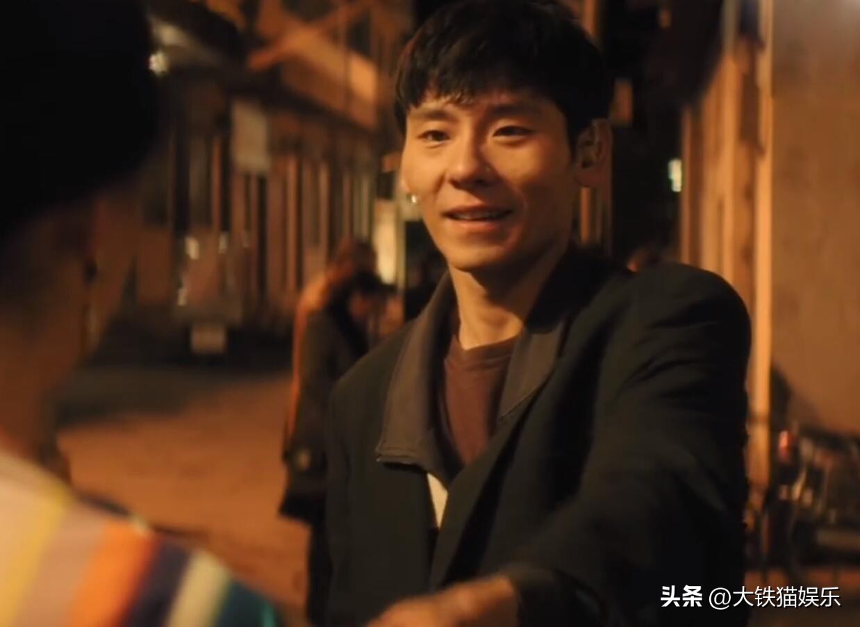 Although they are average in appearance, they are full of tension ...