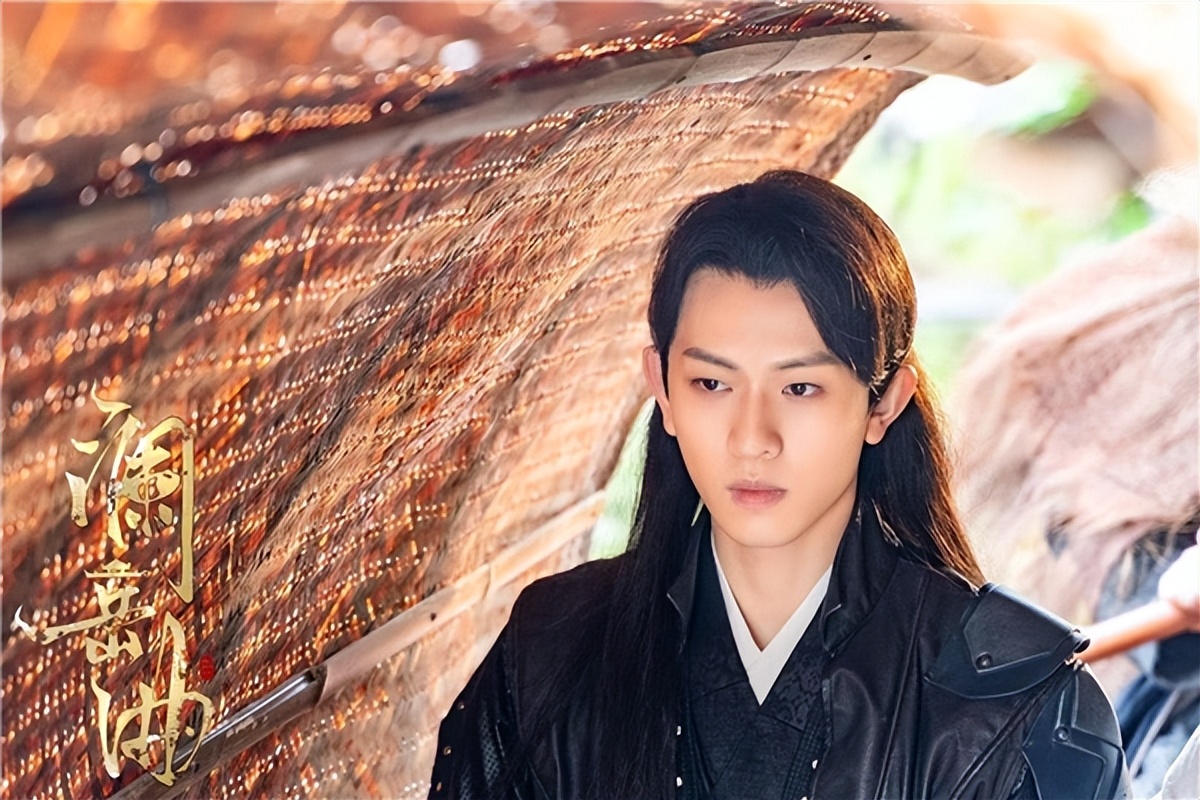 Suddenly Langlang people are similar, only the middle edge of "Lan Yue Song" - iNEWS