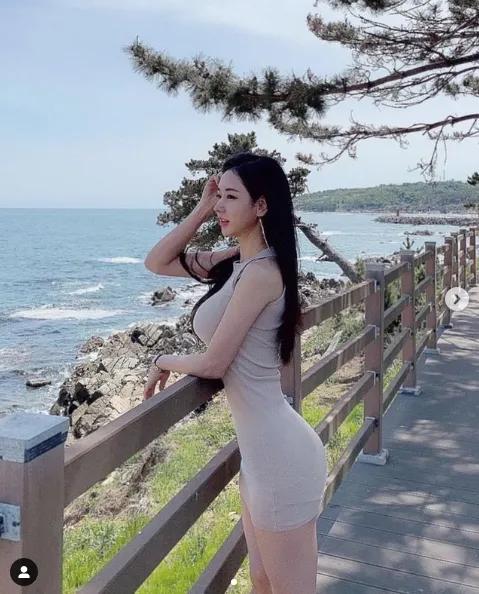 Korean model Candyseul, foul-level figure, Korean Kardashian, do you ...