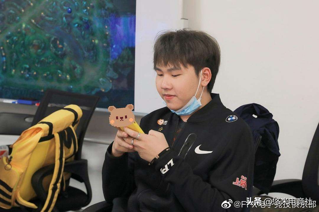 Bo加盟TSM！FPX與TSM訓練賽曝光，Bo擔任TSM打野！13殺岩雀亂殺 - 頭條匯