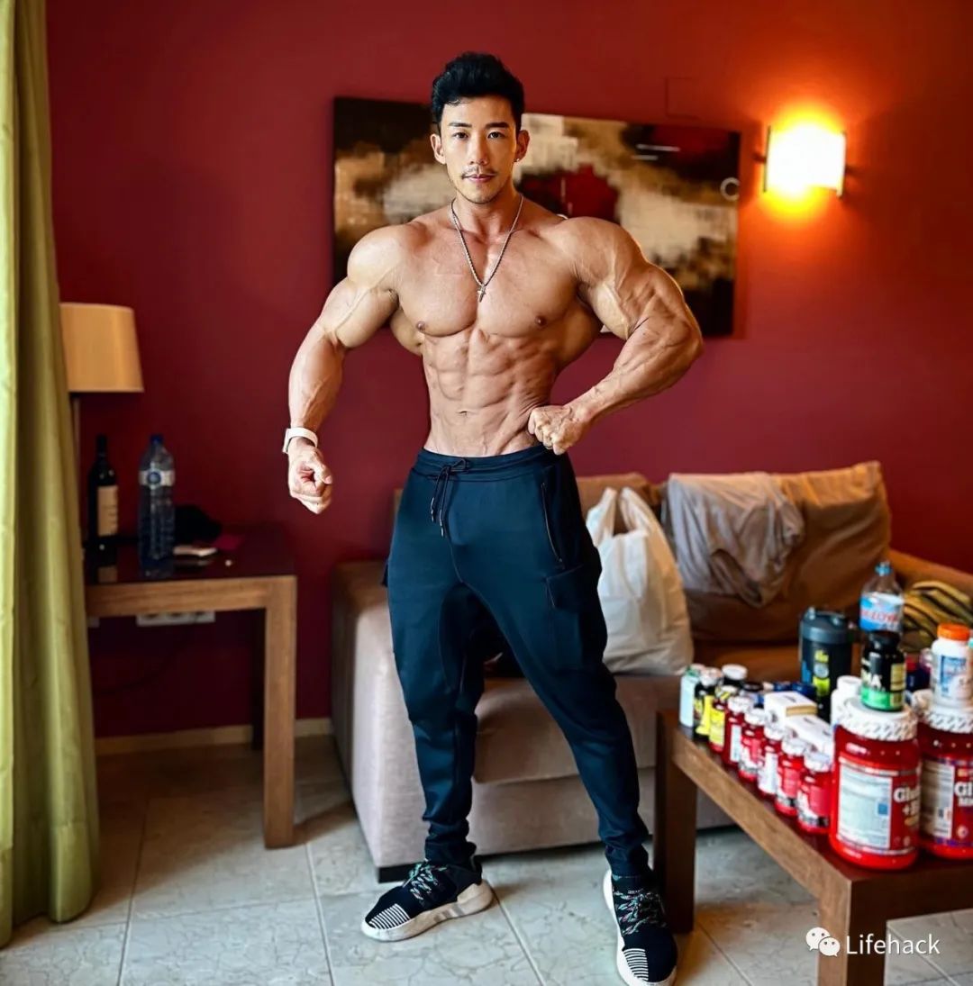 Nightclub muscle dancer turned into a bodybuilder, netizens shouted ...