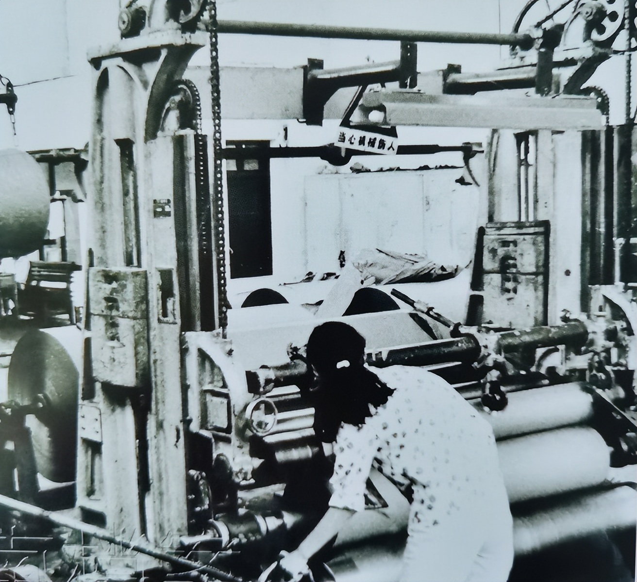 Old photos: life of female workers in Kunming factories in the 1980s ...