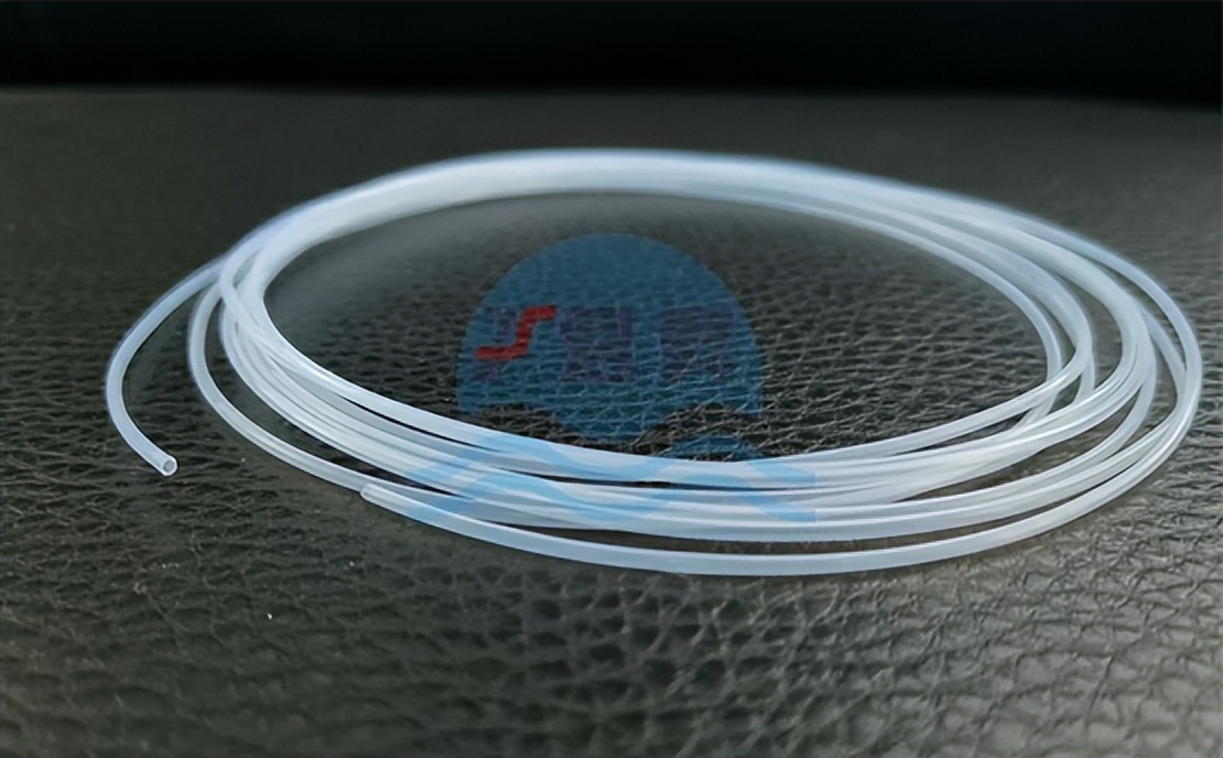 What are the characteristics of PTFE shrink sleeve? - iNEWS