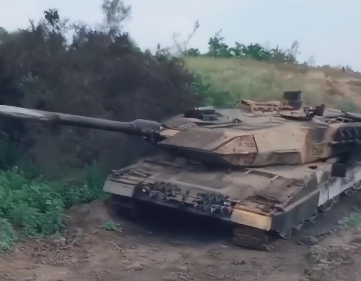 Leopard 2 has a flying turret again. Is the Western tank development ...