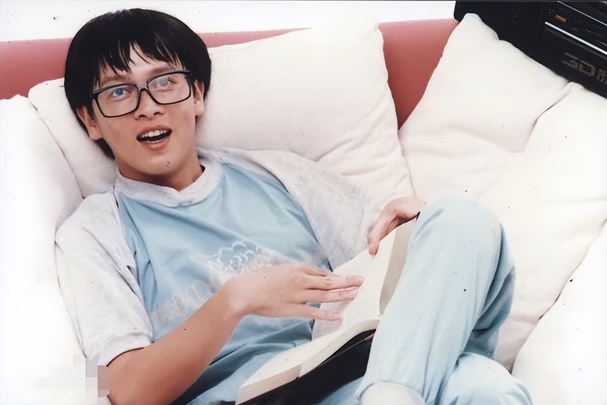 What happened to Zhang Yusheng when his younger sister entered the ...