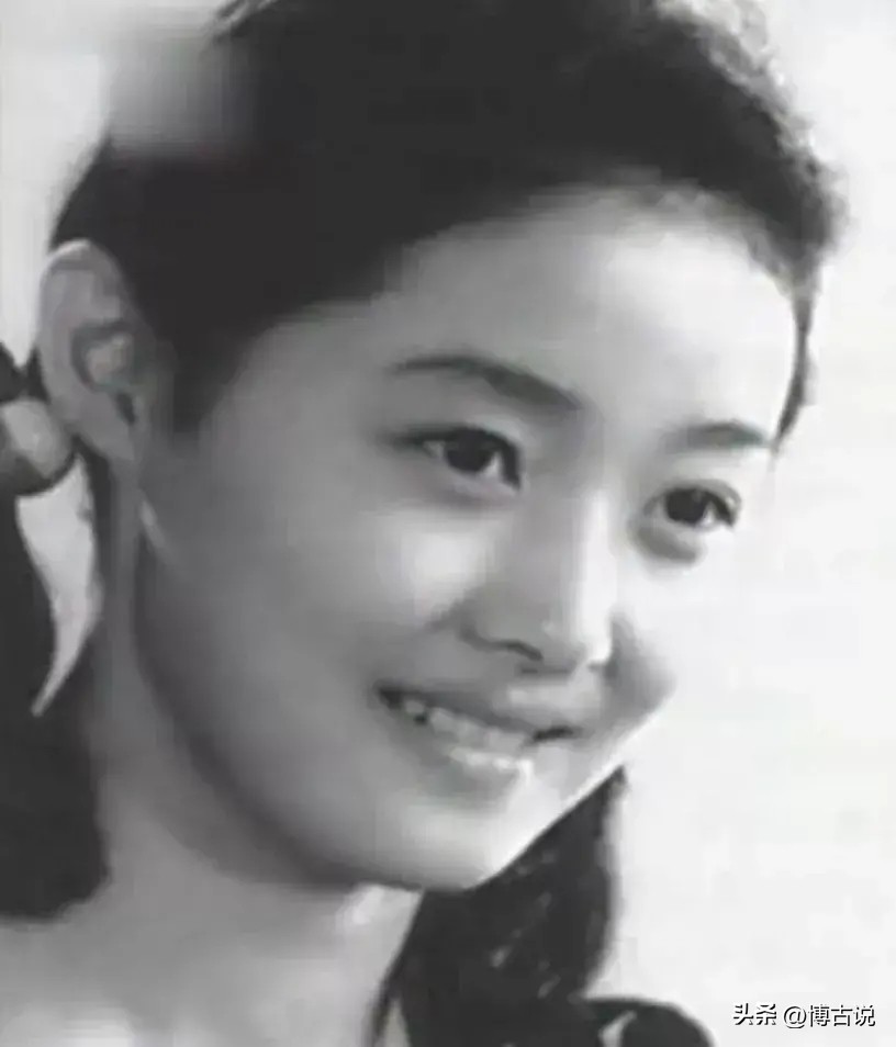 52-year-old Liu Bei has a rough marriage, married her ex-husband again ...