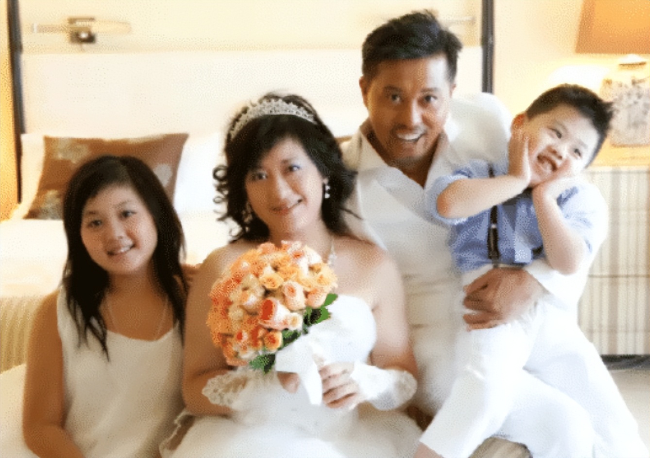 Tong Ruixin and Xia Jing's happy family photos, their chubby children ...