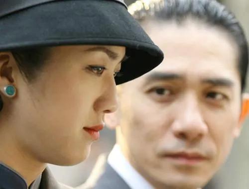 Wang Jiazhi behind MAZDA CX-5 Lust and Caution - iMedia