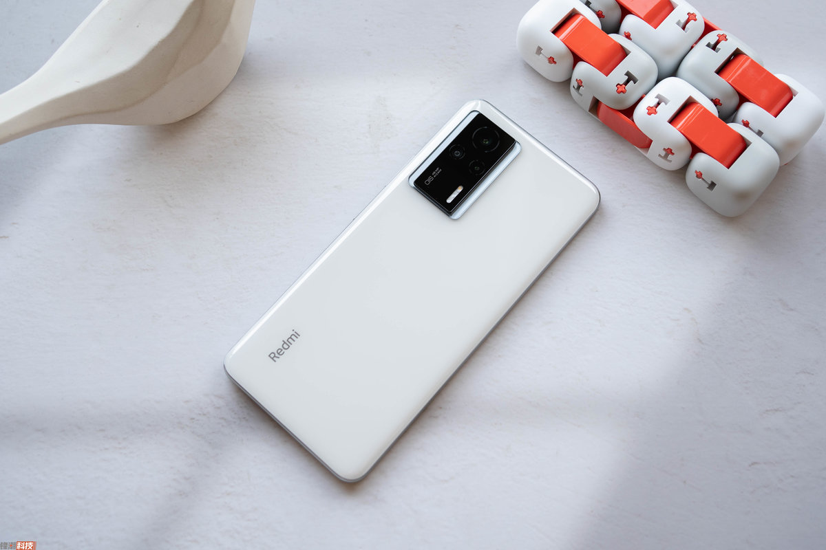 Two conscientious thousand-yuan phones that have been ignored by people ...