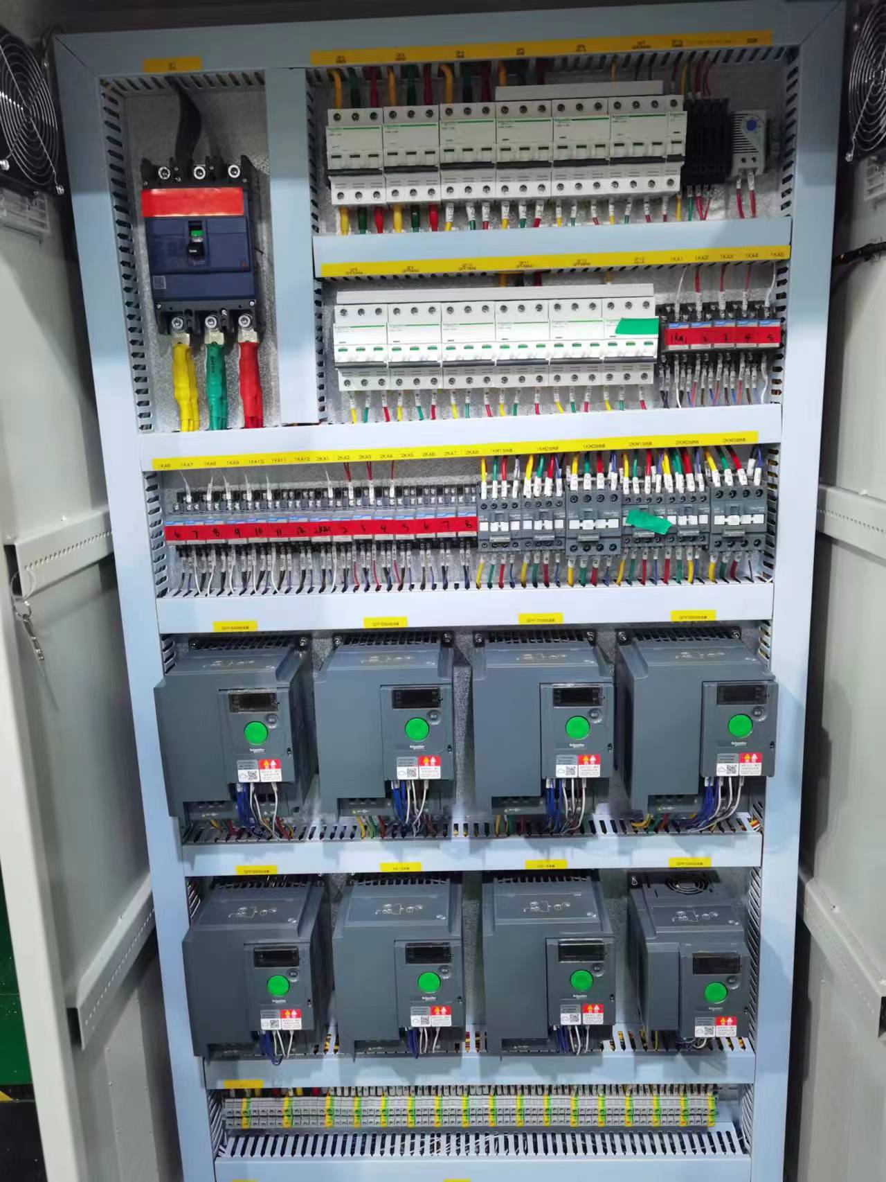 Constant pressure water supply frequency conversion control cabinet one ...
