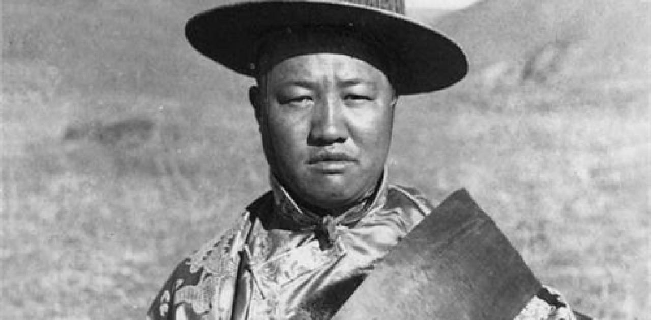 Ma Bufang, the absurd warlord of the Republic of China, was known as a ...