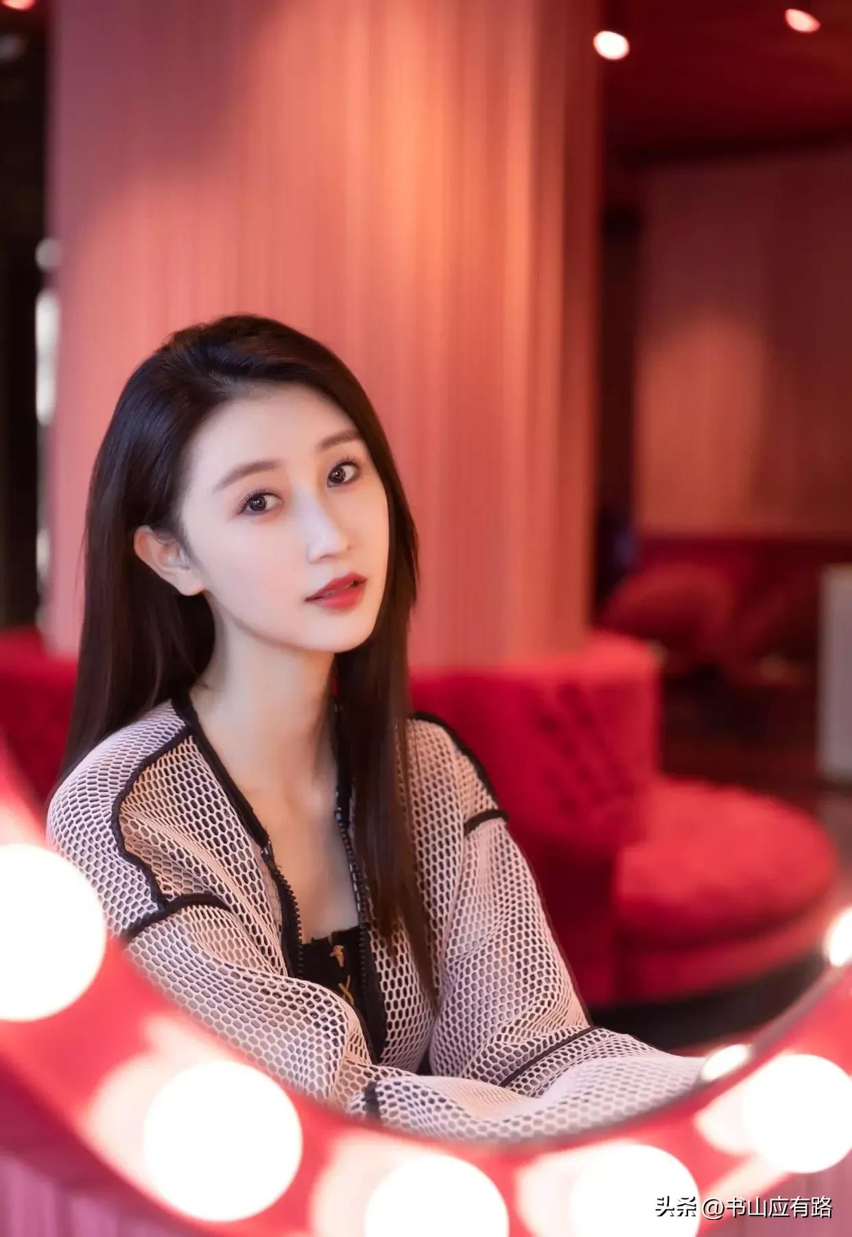 Chu Yue: Pure, sweet actress - iNEWS