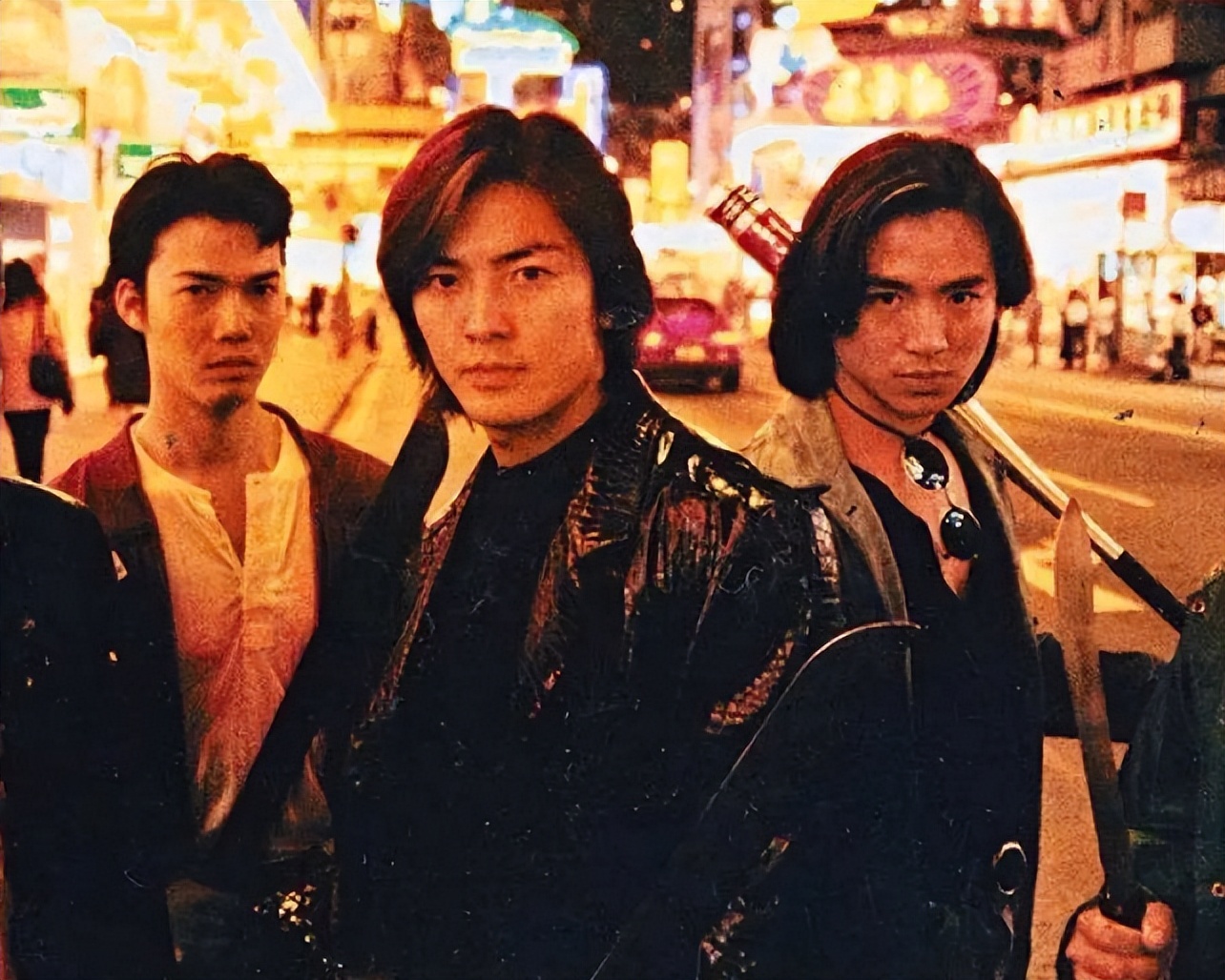 Fat cat Zheng Zeshi talks about Hong Kong gangsters: He never delays artists' wages and protects ...