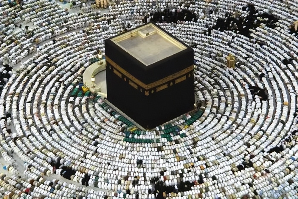 On July 31 in history, the Mecca incident shocked the world - iNEWS
